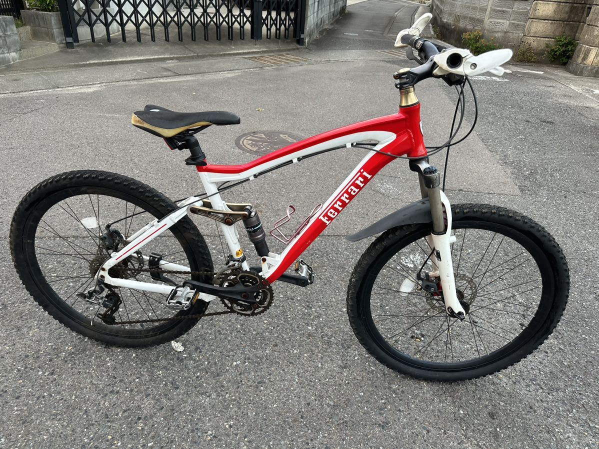 【やや傷や汚れあり】引き取り限定 Ferrari アルミフレーム MTB 3X8ギア 26インチの落札情報詳細 - ヤフオク落札価格検索 オークフリー