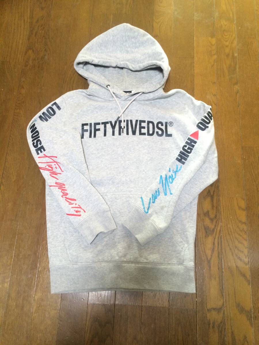 【目立った傷や汚れなし】DIESEL 55DSL フィフティーファイブディーエスエル パーカー グレー US Sサイズの落札情報詳細 - ヤフオク落札価格検索 オークフリー