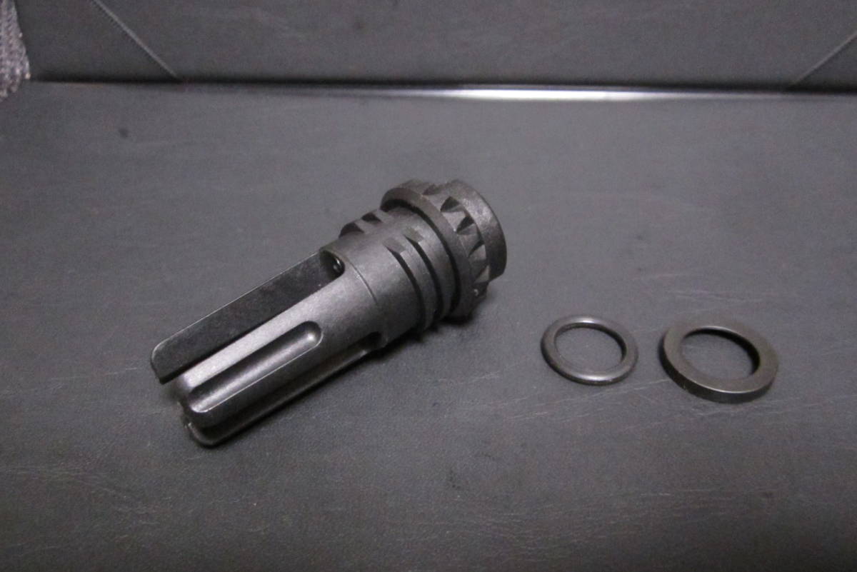 【未使用】2C) CA製 BLACKOUT 51Tタイプ フラッシュハイダー 14mm逆ネジ 三又 新品取り外し品 の落札情報詳細 ...