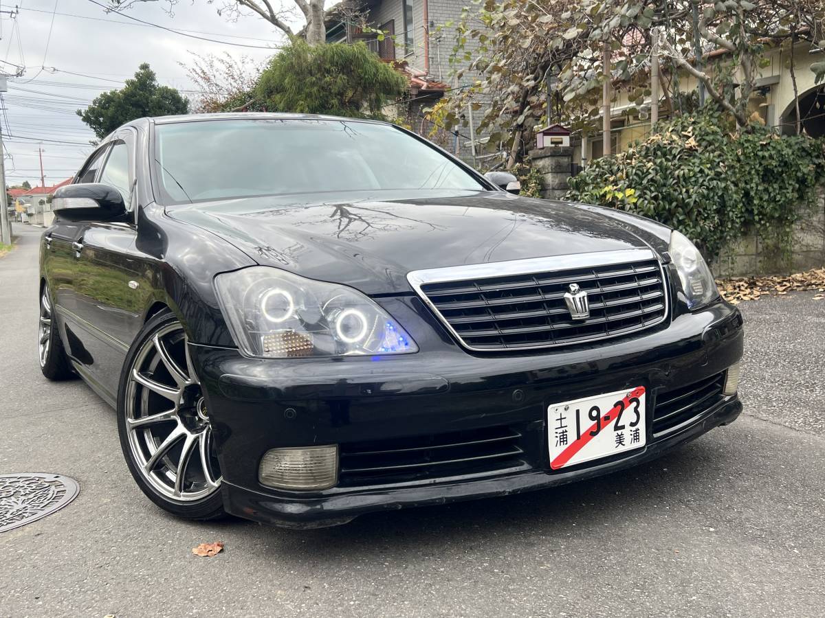 【走行距離 122,419 km】トヨタクラウンアスリートGRS182 3.0 中古車#ローダウン#サンルーフ付#18インチアルミホイル ¥¥ ...