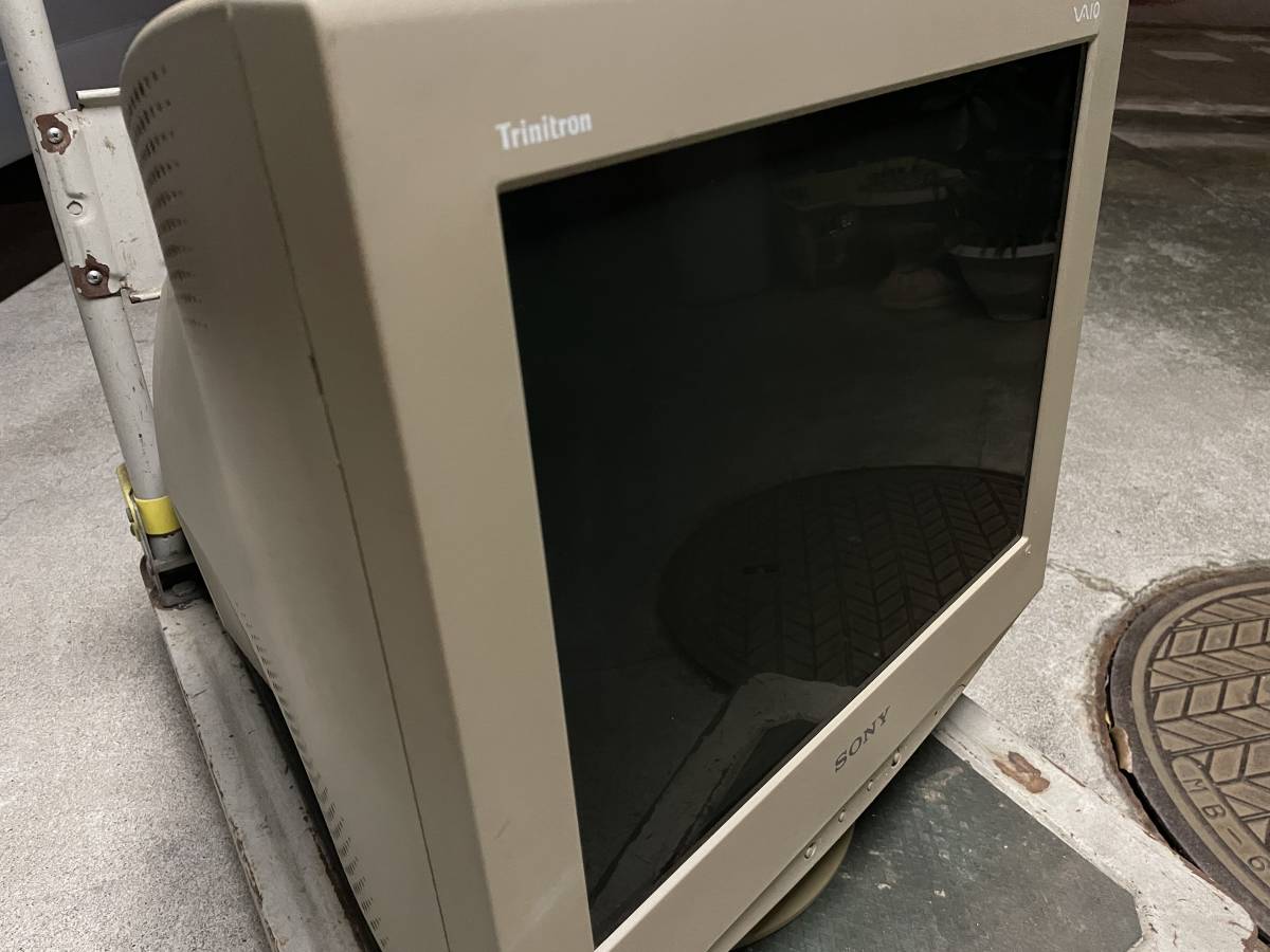 【全体的に状態が悪い】平面ブラウン管モニター SONY CPD-G420 トリニトロン 19型 ジャンク の落札情報詳細| ヤフオク落札価格情報 オークフリー