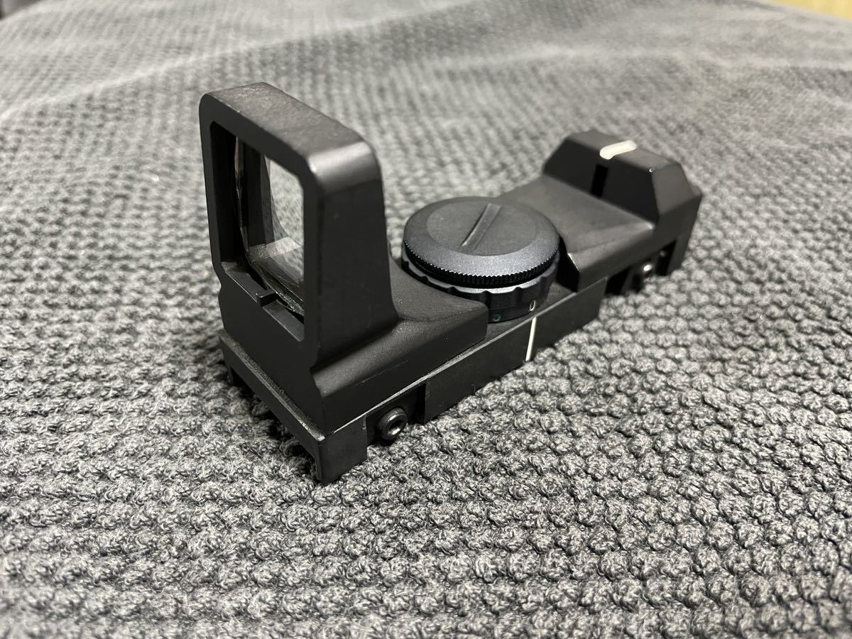 【目立った傷や汚れなし】SIIS View More Real Dotsight ビューモアリアルドットサイト 18/20mmレール対応 中古 ...