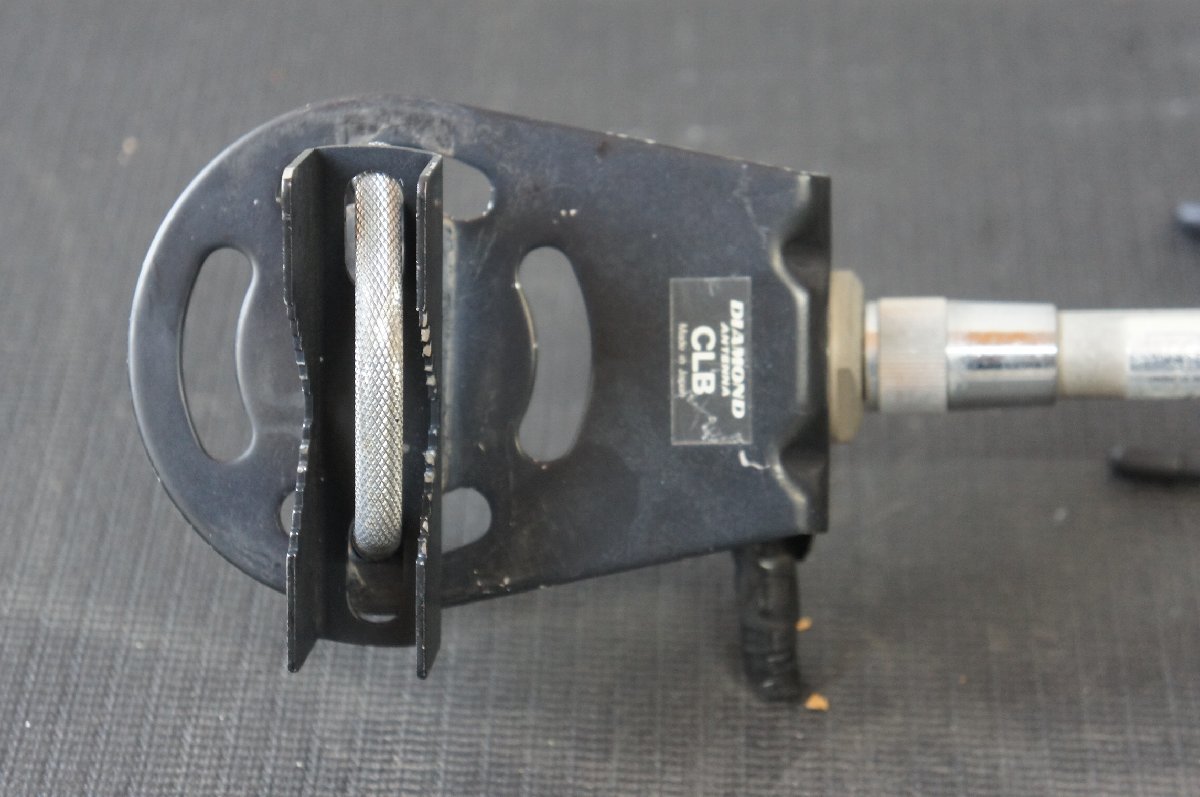 【やや傷や汚れあり】[KW][G086310]DIAMOND ダイアモンド 第一電波工業 CLB キャリアパイプ用基台 ＋ D220 モービル ...