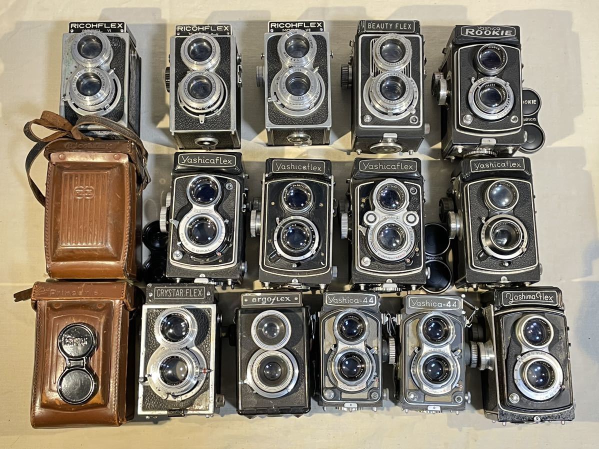 【全体的に状態が悪い】二眼レフカメラ 大量セット yashicaflex argoflex ROOLIE BEAUTYFLEX ...