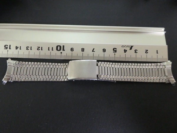 【やや傷や汚れあり】2208 CASIO 純正ステンレスブレス S-532N 約18㎜ 18㎝の落札情報詳細 - ヤフオク落札価格検索 オークフリー