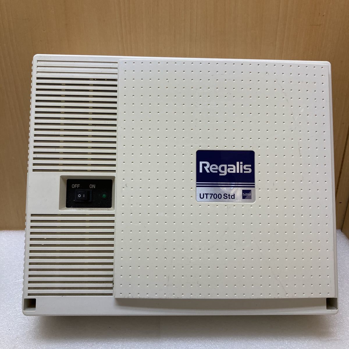 【傷や汚れあり】YK2016 saxa Regalis ビジネスフォン/主装置 UT700Std 通電OK 現状品 0404の落札情報詳細 - ヤフオク落札価格検索 オークフリー
