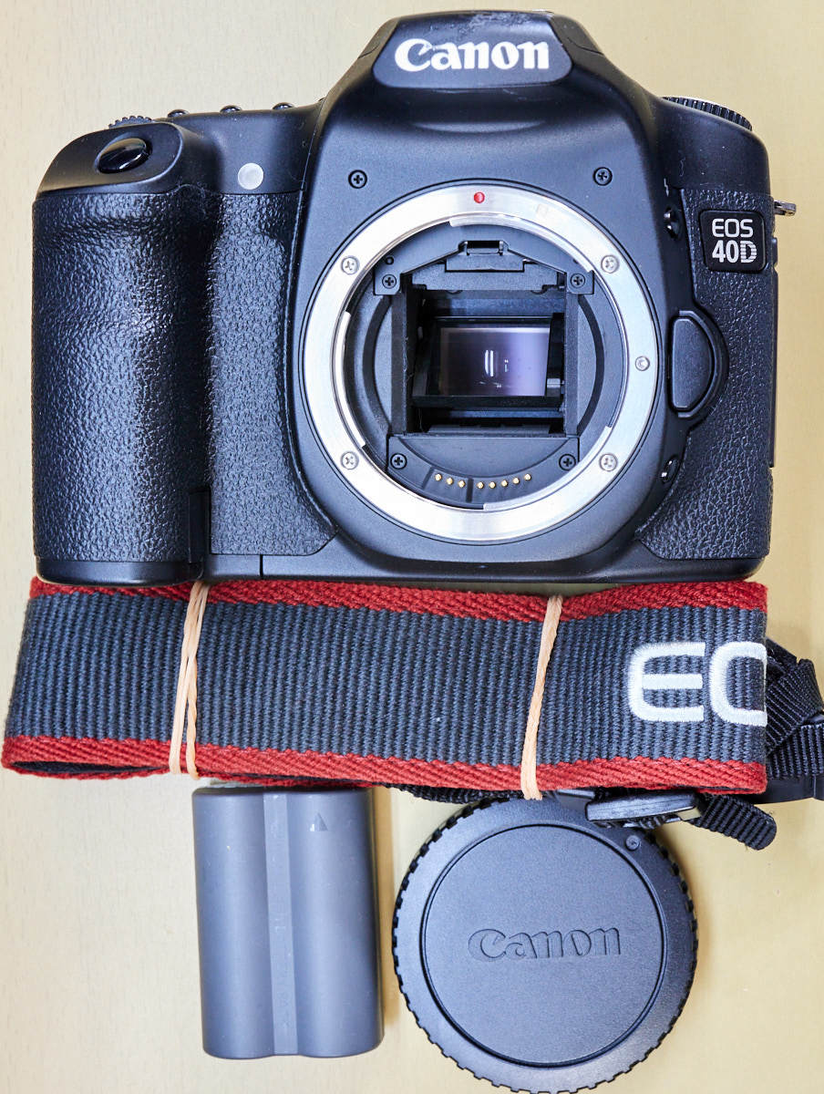 【目立った傷や汚れなし】キヤノン EOS 40D (132) 15548ショット キャップ／ストラップ／バッテリー／CF付 最終ファーム 完全動作 撮影OKの落札情報詳細 - Yahoo ...