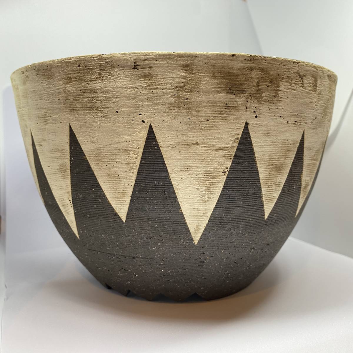 【やや傷や汚れあり】Invisible ink Classic ver.MAD BOWL 希少 大鉢 18センチ／植木鉢 鉢 ...