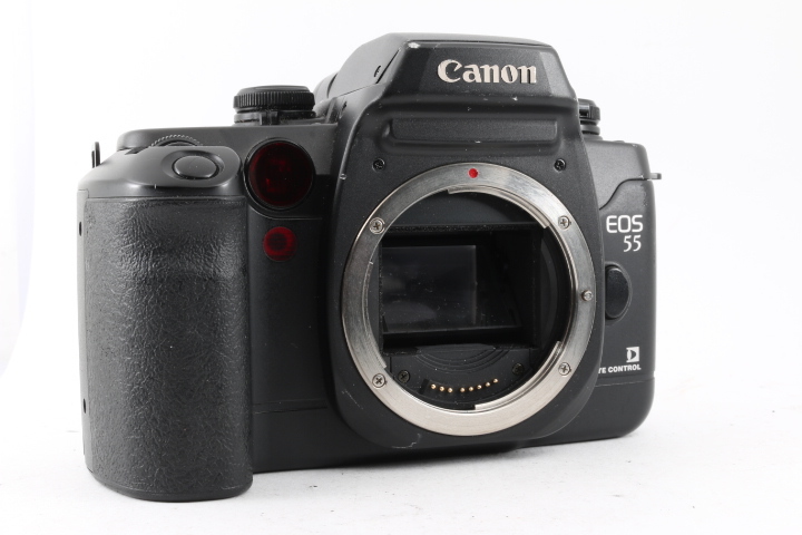 【目立った傷や汚れなし】★良品★ CANON EOS 55 ボディ ★シャッター、フラッシュOK★ #E721の落札情報詳細 - ヤフオク落札価格検索 オークフリー