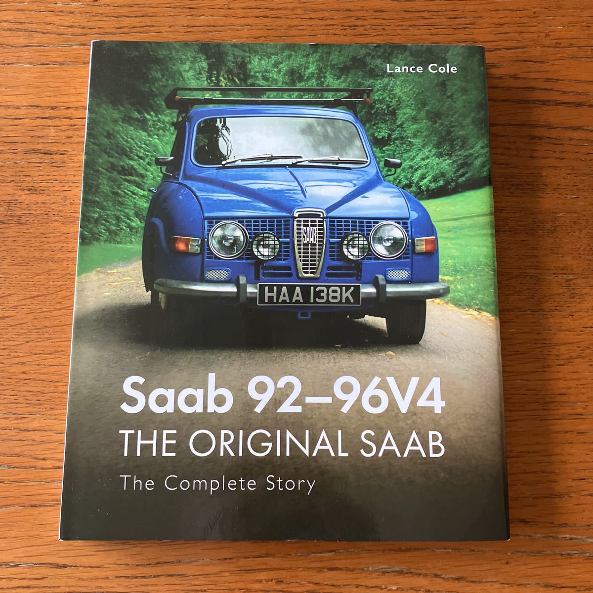 【目立った傷や汚れなし】サーブ車の本『Saab 92-96V4 THE ORIGINAL SAAB The Complete Story』★CROWOOD Press刊★スウェーデン車/世界 ...