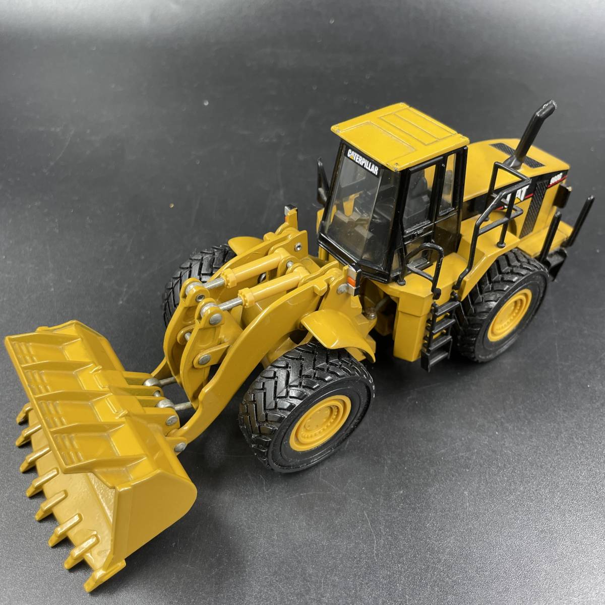 【傷や汚れあり】Norscot ノースコット CAT 1/50 ダイキャスト 重機模型 ミニカー 980G ホイールローダー 全長約20cmの落札情報詳細 - Yahoo!オークション落札価格 ...