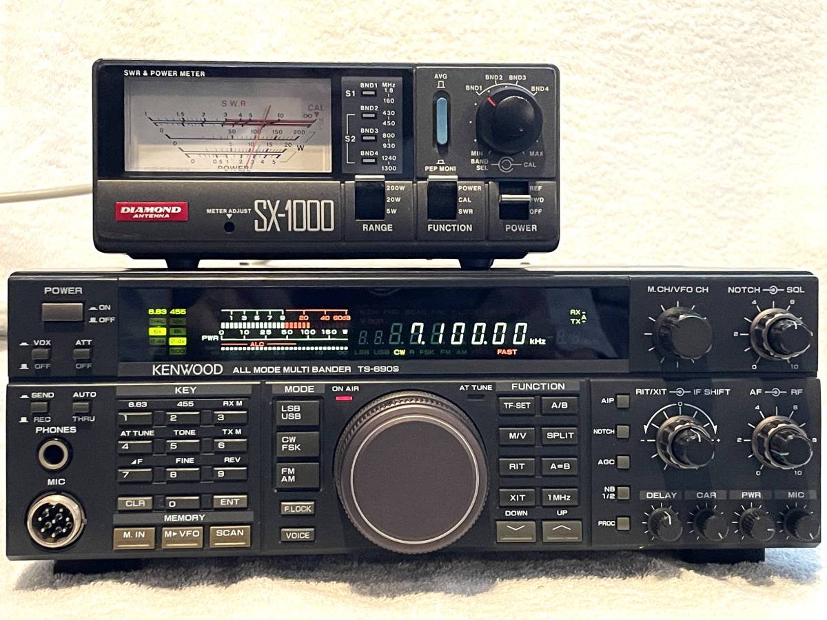 【やや傷や汚れあり】【傷少ない】ケンウッド TS690SAT 100/50W ゼネカバ TCXO搭載 AM感度up マイク付 分解清掃整備済 ...