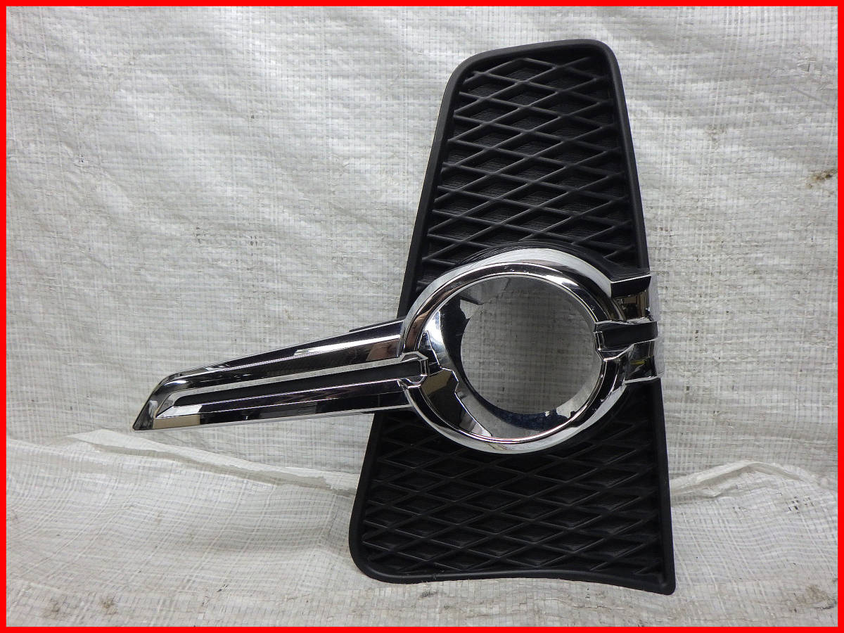 【傷や汚れあり】AGH30W AGH35W GGH30W GGH35W 前期 アルファード S 純正フロントバンパーフォグランプカバー 左 左側 52040-58120 81482-58190 ...