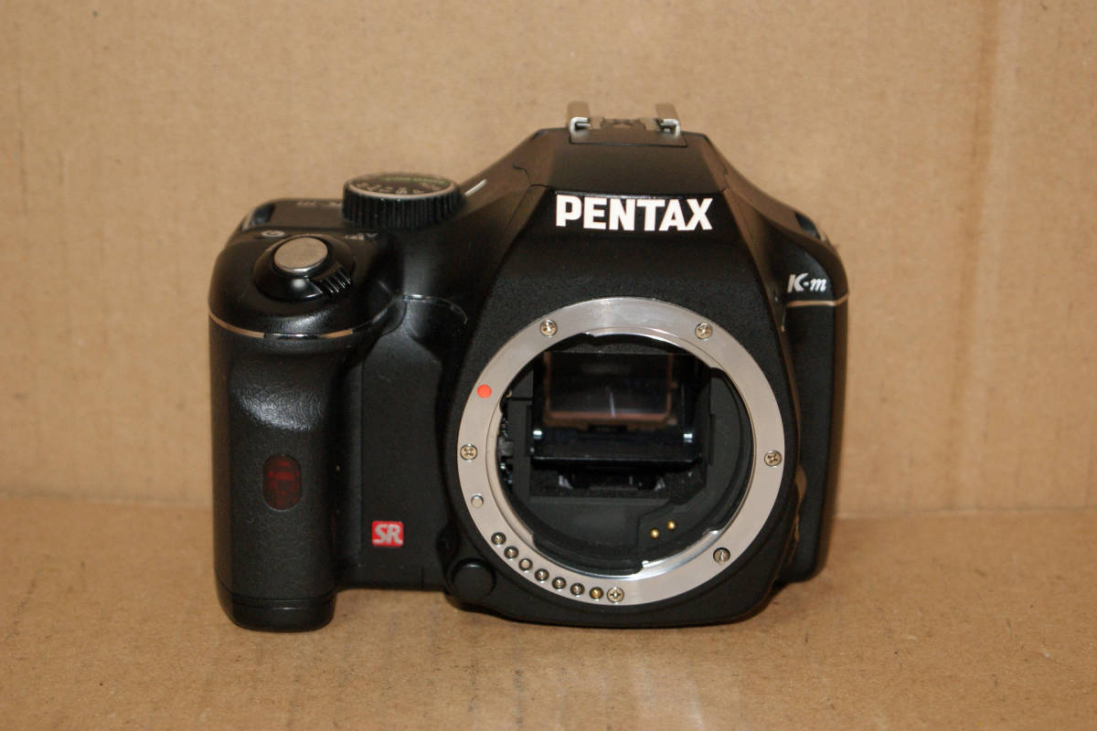 【全体的に状態が悪い】322【確認清掃済】pentax ペンタックス K M ボディ 単三電池使用機種 一眼カメラ デジタルカメラ リコー