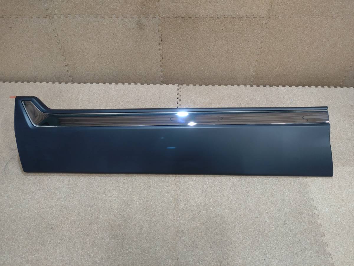 【未使用】【新品未使用 美品】ホンダ CR-V RW1 RW2 RT5 RT6 フロント左ドアパネル 75332-TLA-A0-20 ...