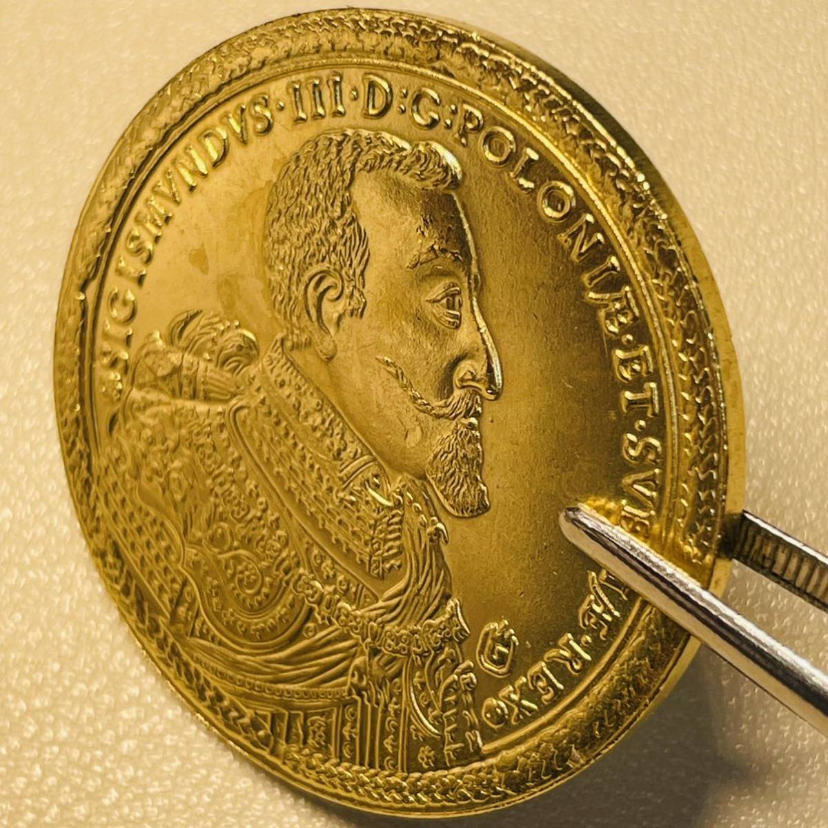 【目立った傷や汚れなし】ポーランド・リトアニア連邦 硬貨 古銭 ジグムント3世 1621年 クラウン 国章 ズウォティ記念幣 コレクション コイン 重23.79gの落札情報詳細 - Yahoo ...