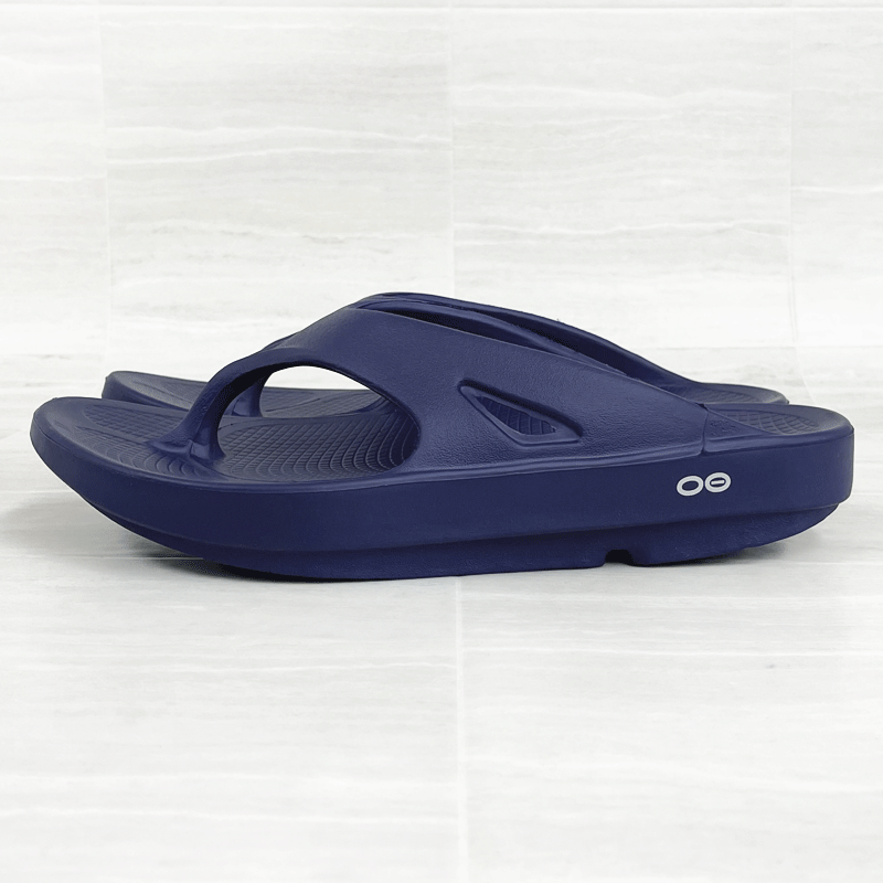 【未使用】【71273-2BS】 未使用・処分品 OOFOS/ウーフォス ウーオリジナル リカバリーサンダル ネイビー M9W11（28cm ...