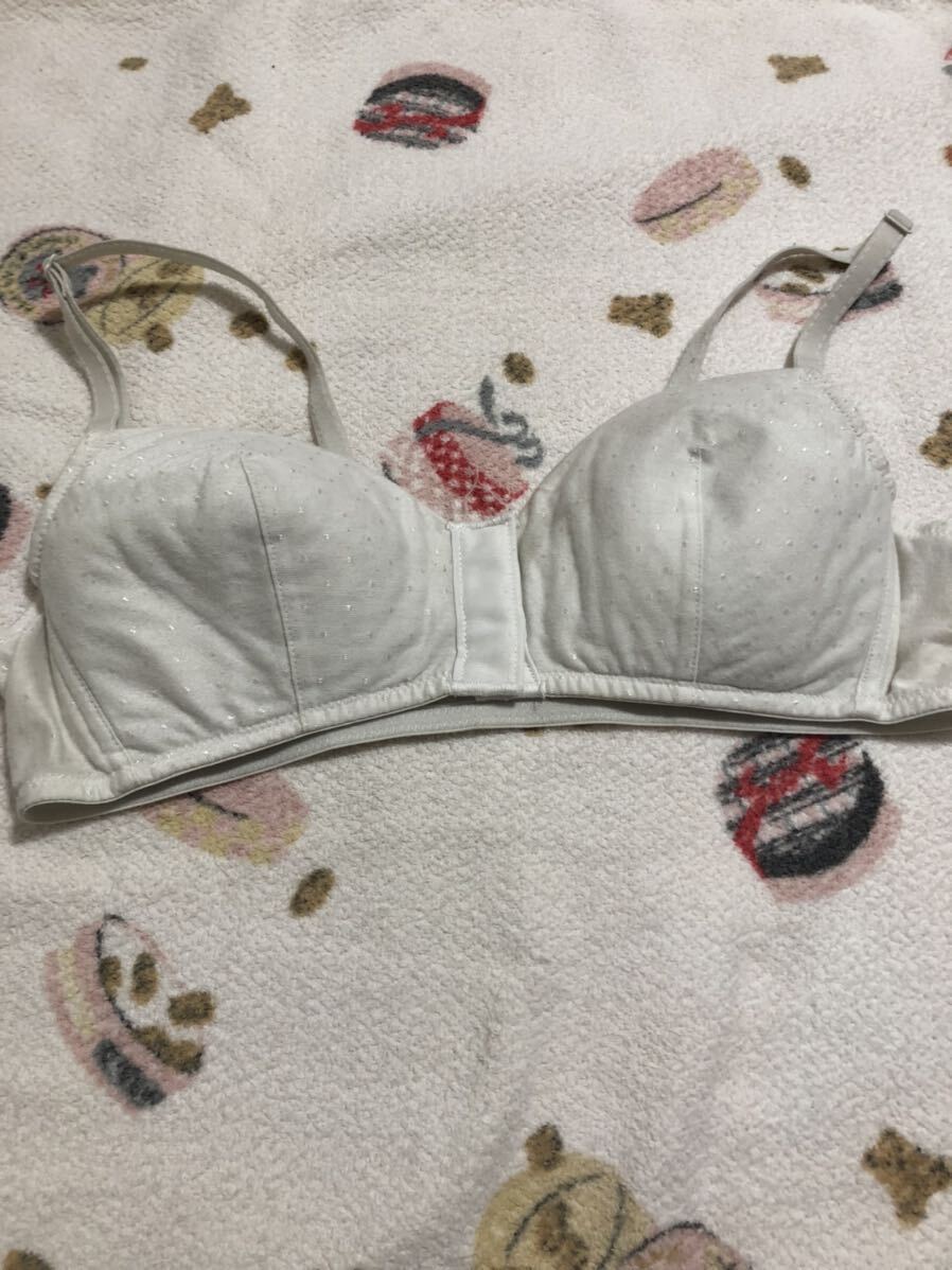 【未使用】新品サンプル品 三角 wing B75 ジュニアブラ の落札情報詳細 - ヤフオク落札価格検索 オークフリー