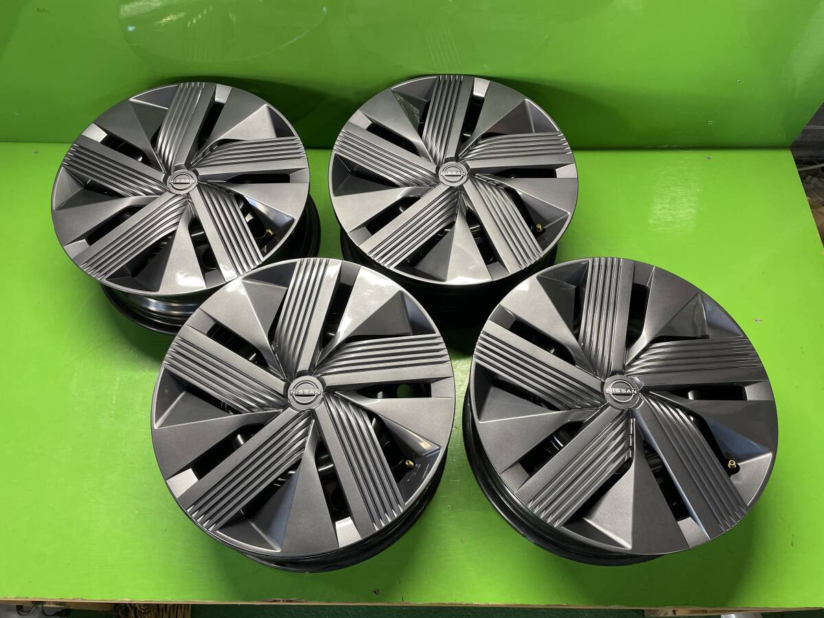 【未使用に近い】★条件付き送料無料 新車外し 美品★日産純正 E13 ノート 16インチ 40300-6XJ0C 40315-6XJ0C ...