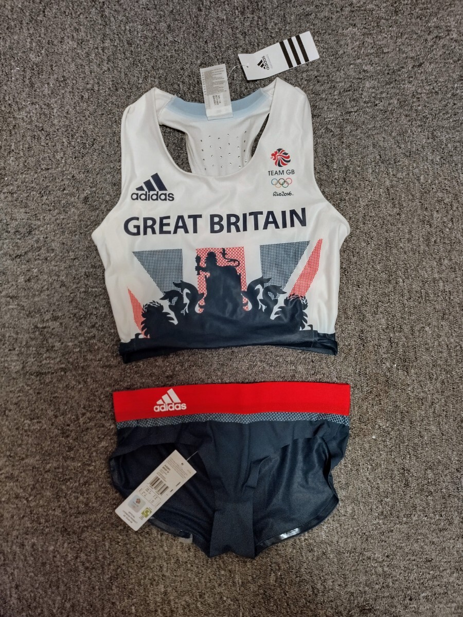 【未使用に近い】陸上ユニフォーム 女子 イギリス オフィシャルライセンス製品 サイズUK10（日本Mサイズ） adidas ブラトップ ...