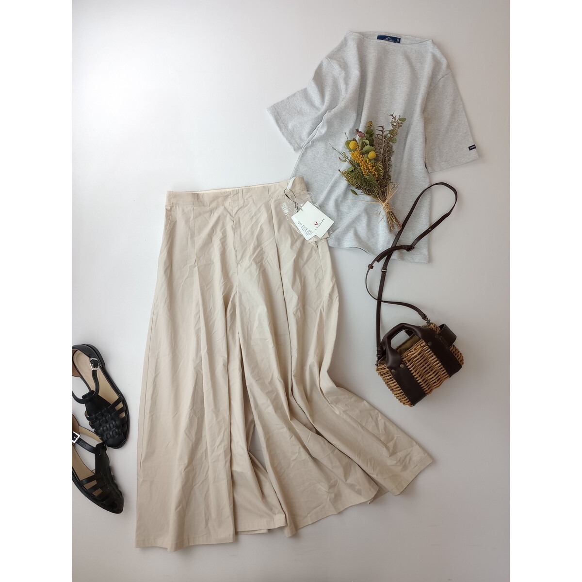 【未使用】新品 定価 32000円+税 レキップ ヨシエイナバ 「”わたしの楽ちん”を着よう♪」スカート見え ワイドパンツ ライトベージュ (41K+1517)の落札情報詳細 - Yahoo ...