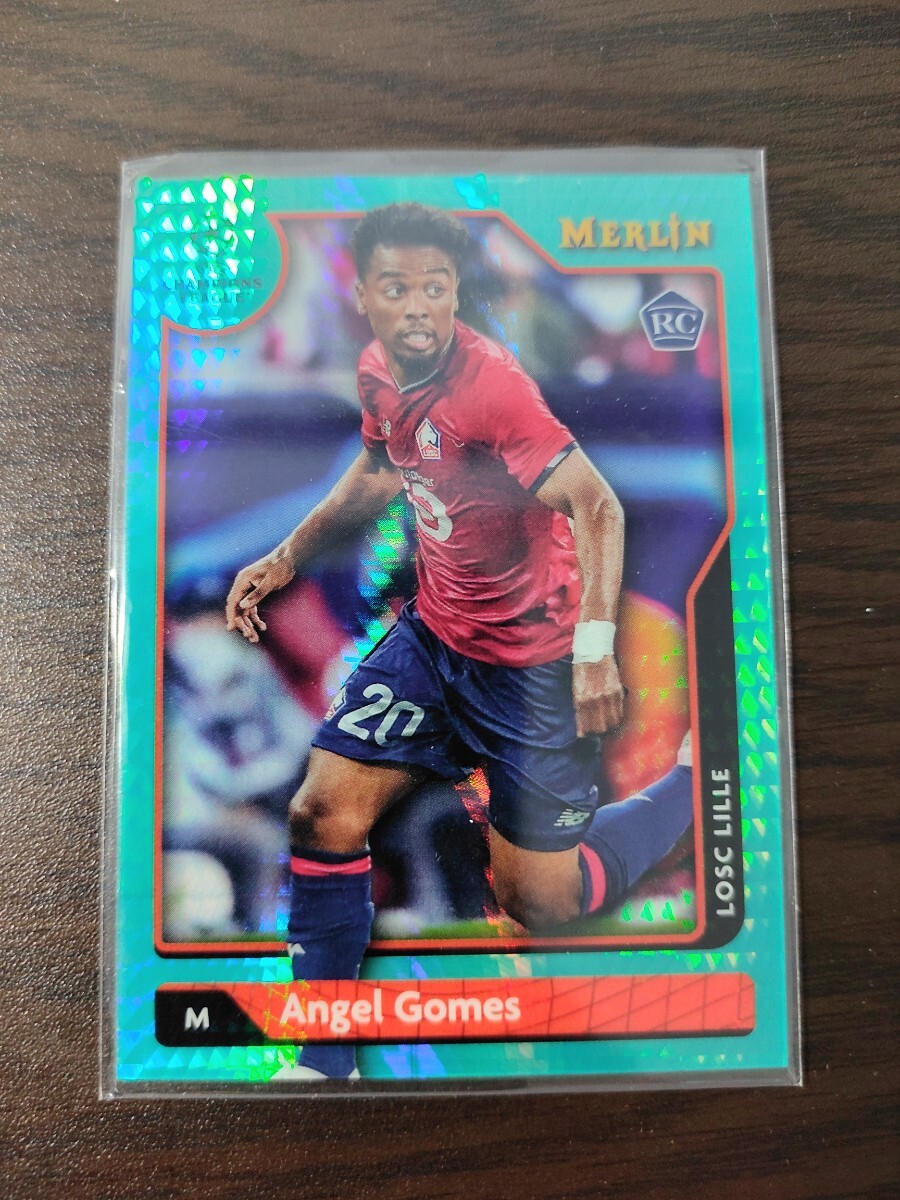 【未使用に近い】Angel Gomez Manchester United Green Blue Refractor 2022 Topps ...