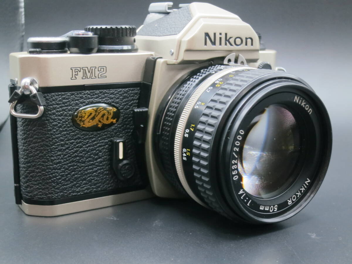 【目立った傷や汚れなし】（レア・美品・コレクター人気）Nikon FM2(New FM2？) ミレニアム ドラゴンモデル レンズキットの落札情報詳細 - Yahoo!オークション落札価格検索 ...