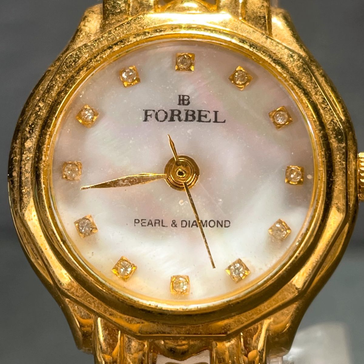 【やや傷や汚れあり】美品 FORBEL フォーベル FB-1051L 腕時計 アナログ クオーツ 3針 シェル文字盤 メタルベルト ゴールド ...