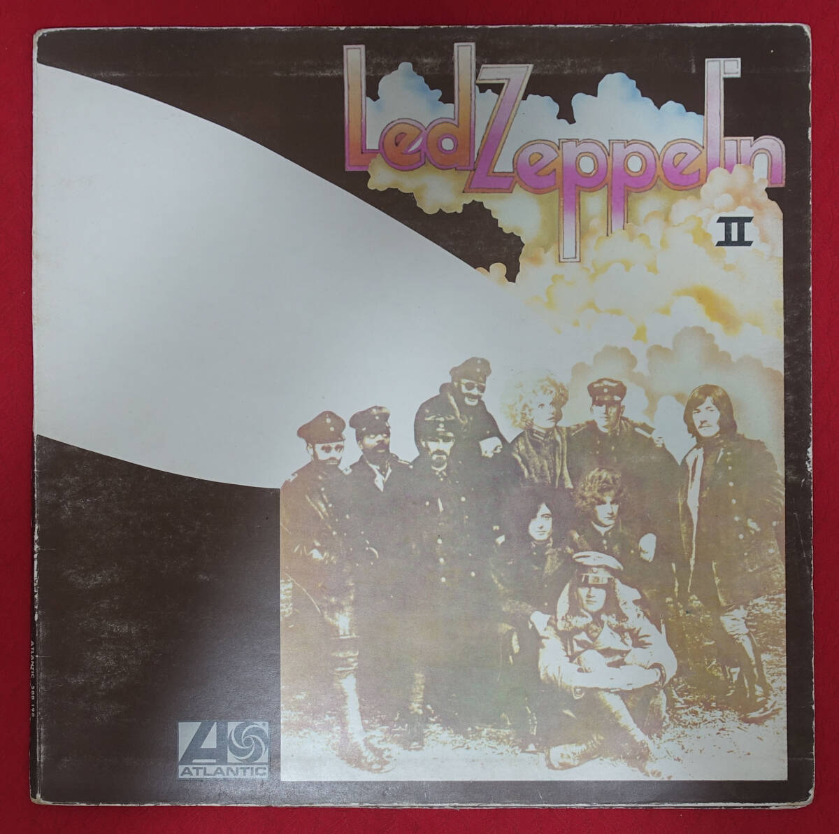 【やや傷や汚れあり】超レア! UK Original 最初回 ATLANTIC 588198 LED ZEPPELIN II 最初のMAT: A/Bの落札情報詳細 - Yahoo!オークション ...