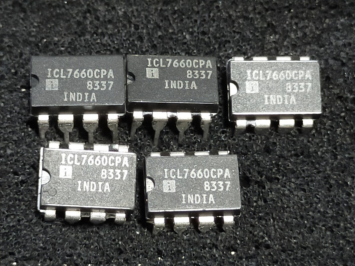 【未使用】MAXIM ICL7660CPA (Switched Capacitor Voltage Converters) 5個 新品未使用 長期保管品 【 正電圧から負電圧を作る等のICです ...