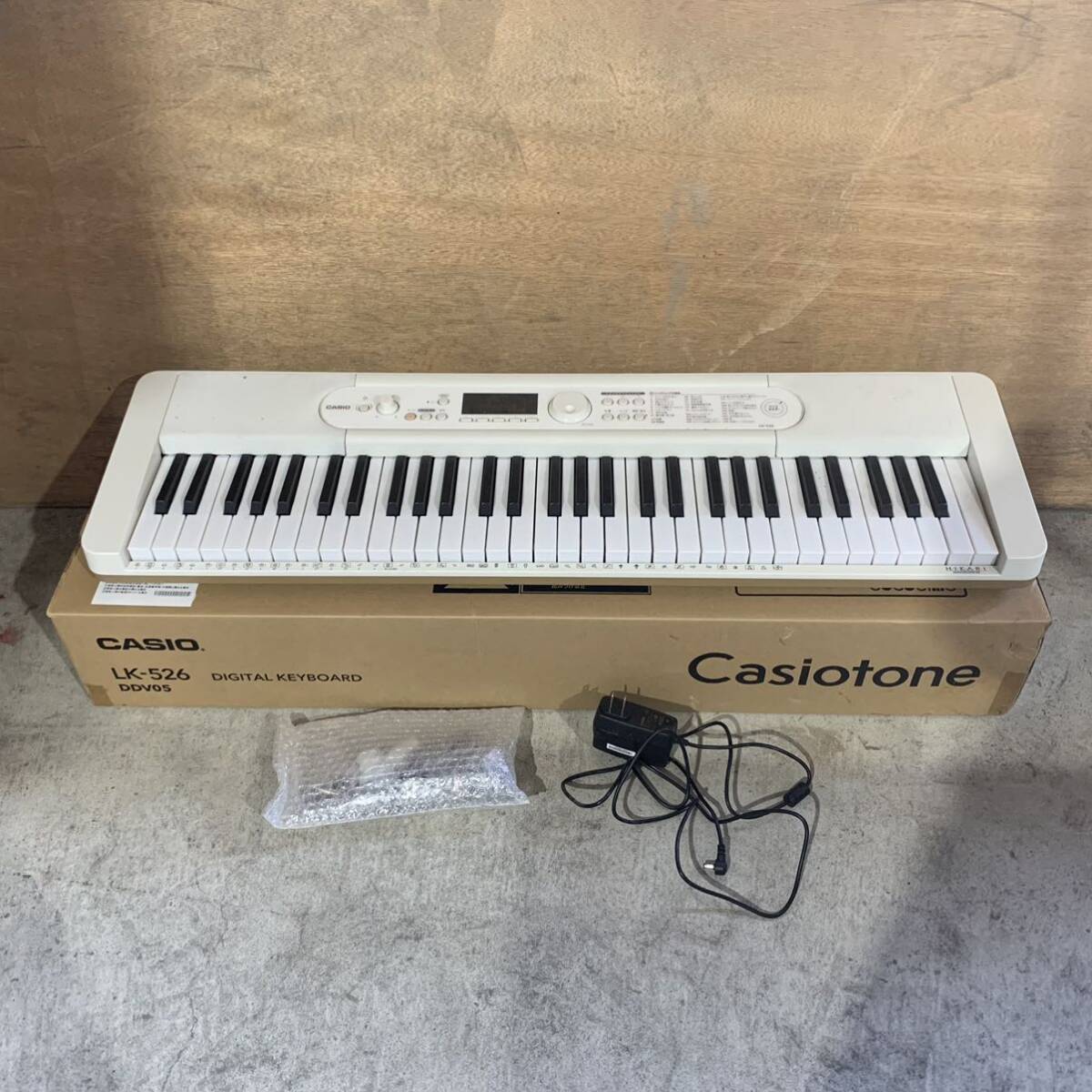 【やや傷や汚れあり】 【売り切り】CASIO カシオ Casiotone 光ナビゲーションキーボード 電子ピアノ LK-526 2022年製 ※通電確認済みの落札情報詳細 - Yahoo ...
