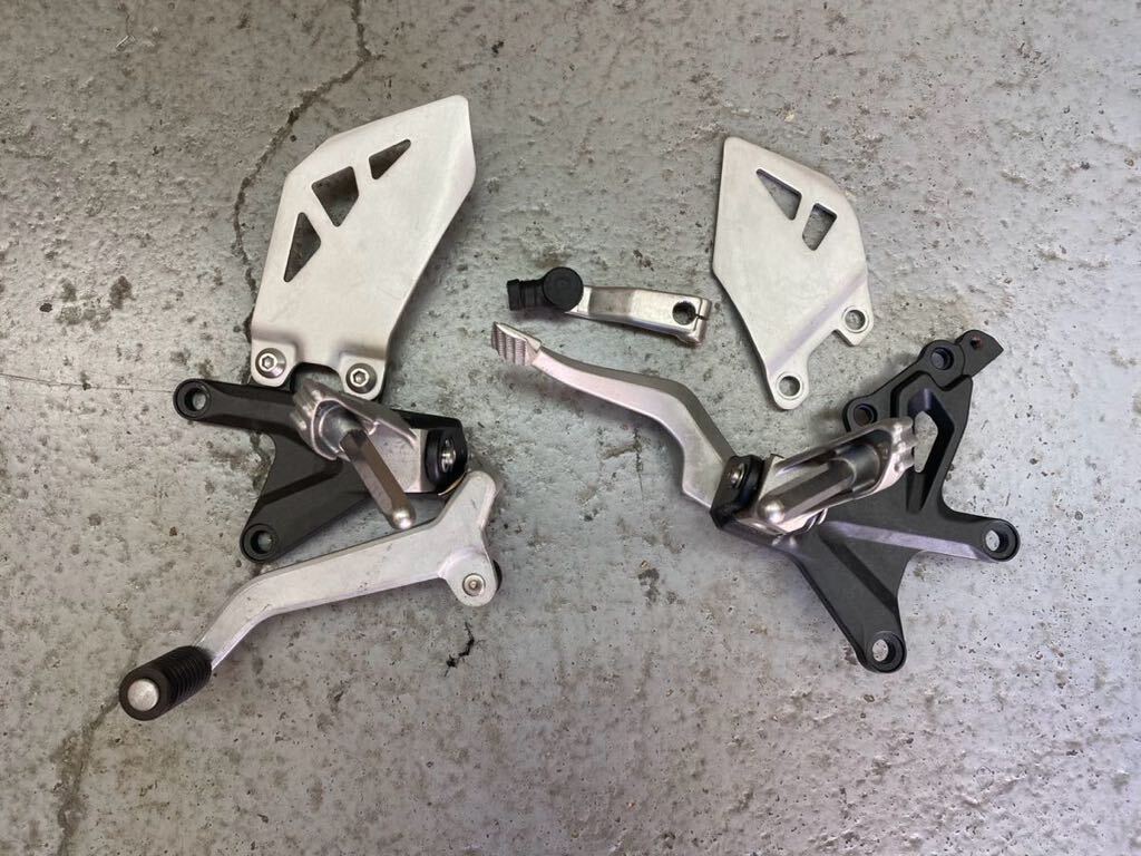 【未使用に近い】カワサキkawasaki / ZX-10R （2022式）純正ステップの落札情報詳細 - Yahoo!オークション落札価格検索 オークフリー