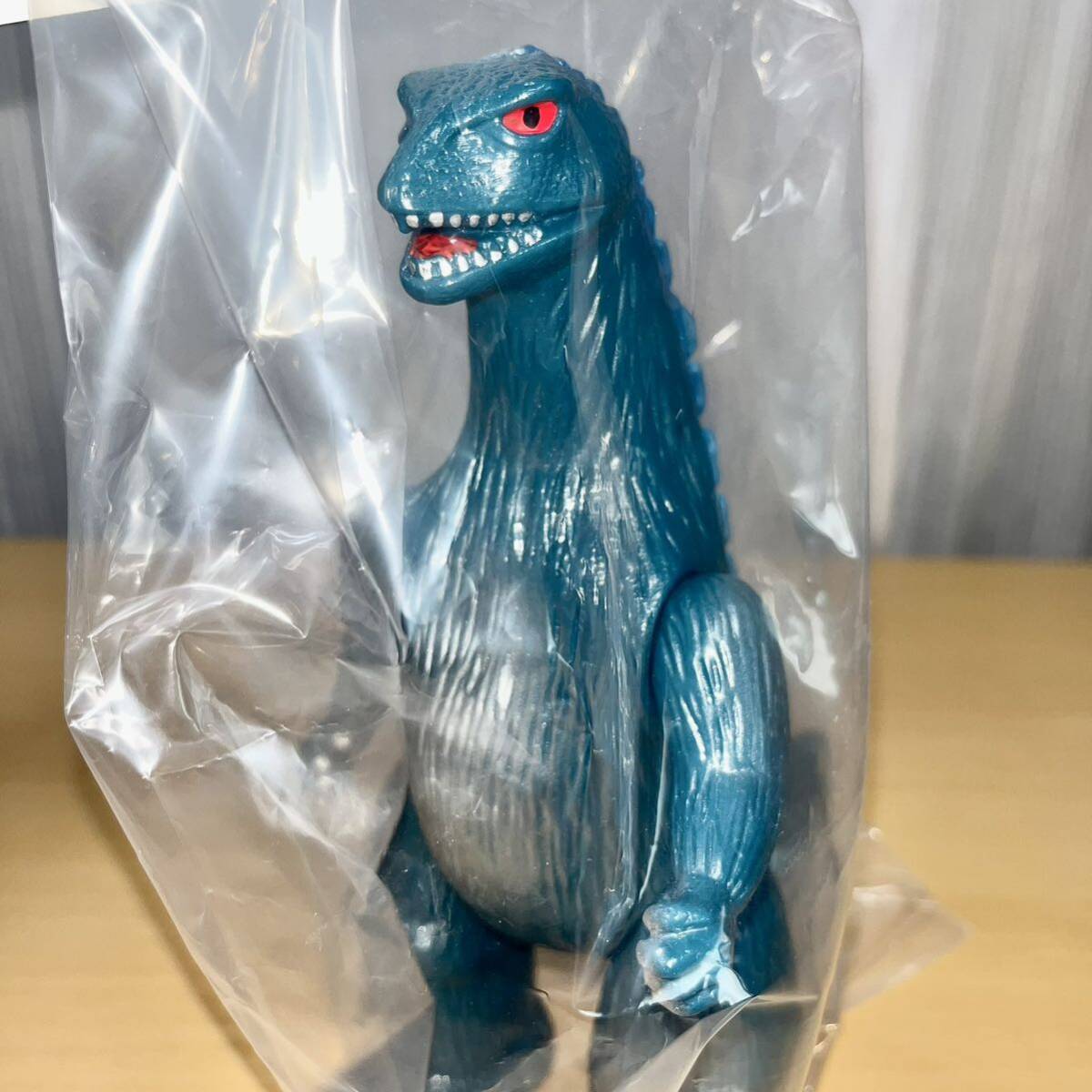 【未使用】黒×赤目 クラシック ゴジラ 350 Classic Blue クラシック ブルー マルサン GODZILLA ソフビ sofvi MARUSANの落札情報詳細 - Yahoo ...