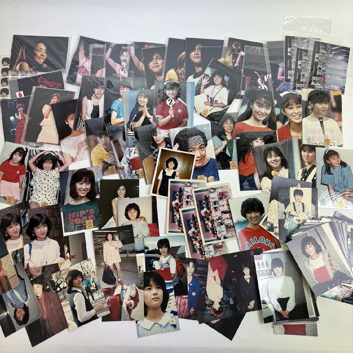 【やや傷や汚れあり】長 K536/昭和アイドル 生写真 140枚以上一括 菊池桃子/おニャン子クラブ/河合奈保子/本田美奈子 ほか ブロマイド/1円～の落札情報詳細 - Yahoo ...