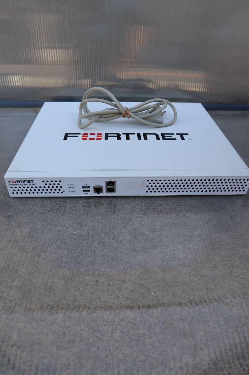 【やや傷や汚れあり】G4227 Y FORTINET【FORTIANALYZER- 200F 】FAZ-200F【動作確認済】の落札情報詳細 ...