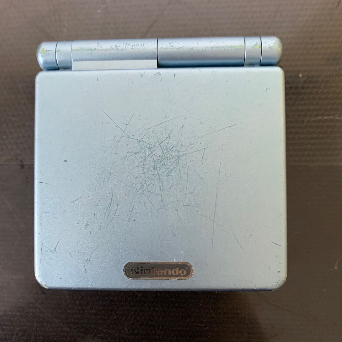 【全体的に状態が悪い】L002.AGS-001. GBA SP. Nintendo GAMEBOY ADVANCE SP.ジャンクの落札情報詳細 - Yahoo!オークション落札価格検索 オークフリー