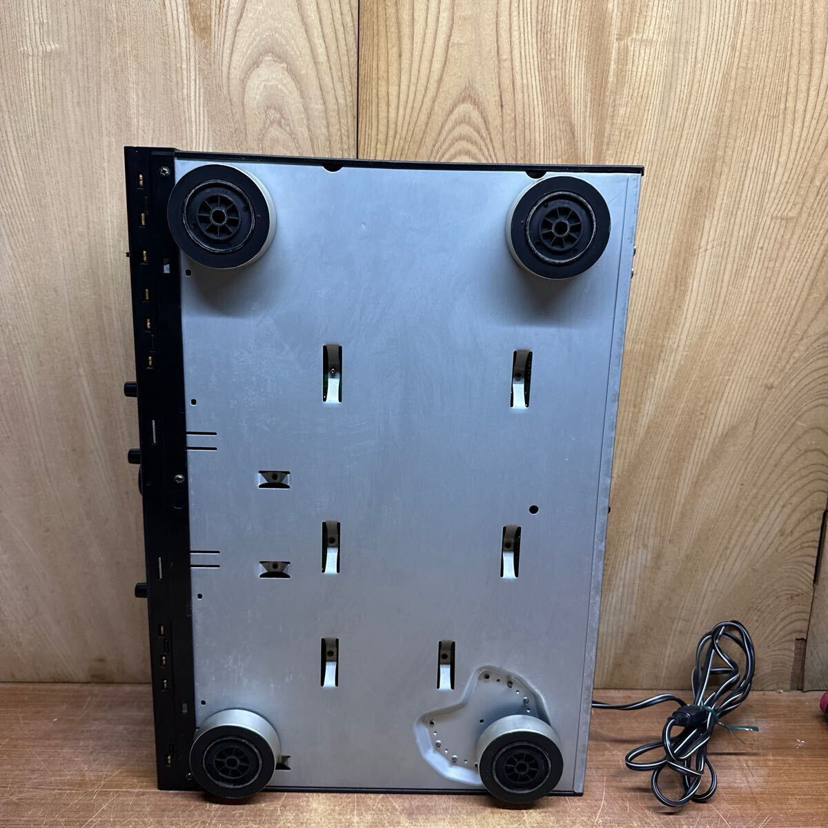 【やや傷や汚れあり】Victor ビクター ダブルカセットデッキ TD−W313 オートリバース 昭和レトロ オーディオ機器 中古品の落札情報 ...