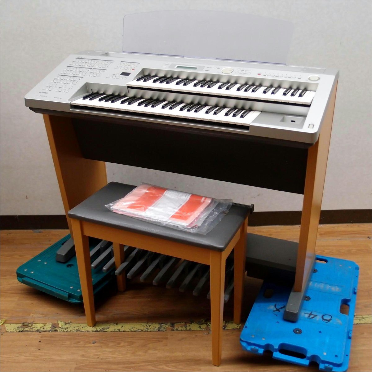 【やや傷や汚れあり】【引取限定/良品/イス・取説付き】YAMAHA/ヤマハ Electone/エレクトーン STAGEA/ステージア ELB ...
