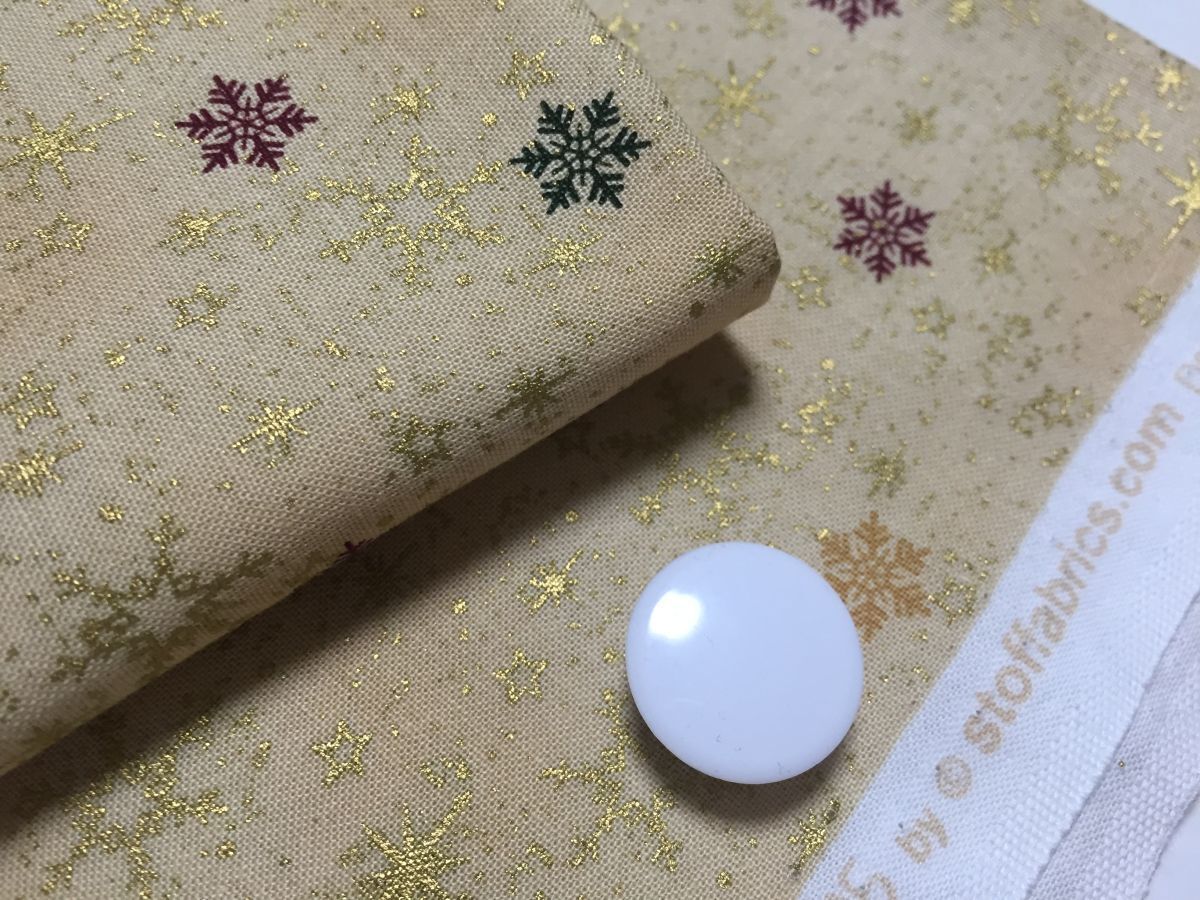 【未使用】UC-40 布時間 USA「stoffabrics」105㎝ × 60㎝ スター星 雪の結晶 ゴールド入り【クリスマス】の落札情報詳細 - Yahoo!オークション落札価格検索 オークフリー