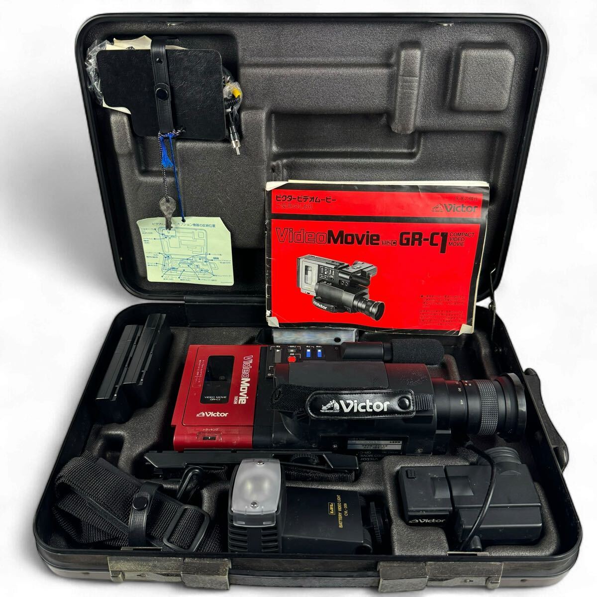 【目立った傷や汚れなし】【レア品】Victor Video Movie ビクター ビデオムービー ビデオカメラ GR-C1 VHS C レンズ ...