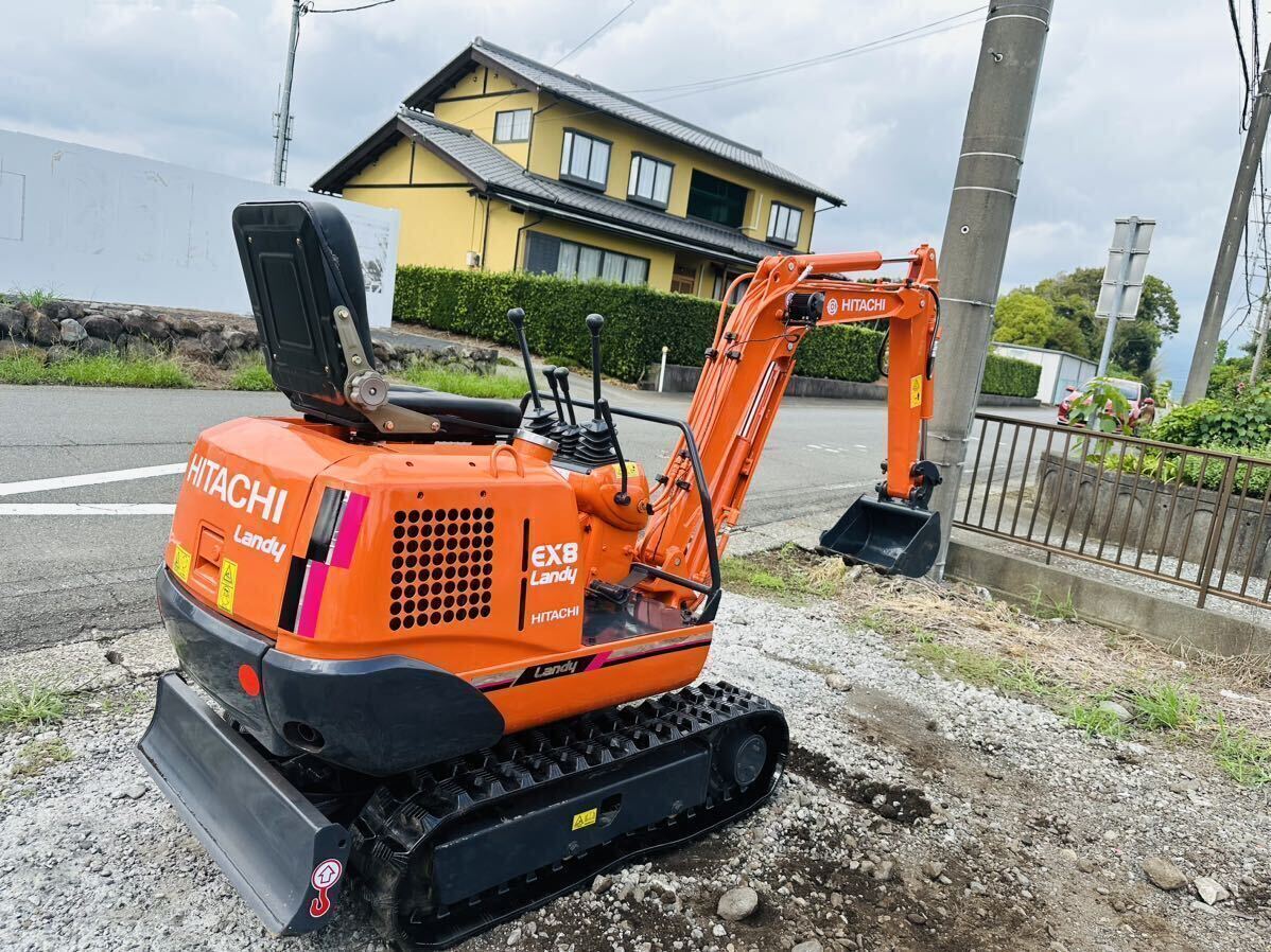 【目立った傷や汚れなし】日立 ミニユンボ EX8 ゴムキャタ新品 ディーゼル ミニ油圧ショベル 0.8tクラス HITACHI シート,ライト ...