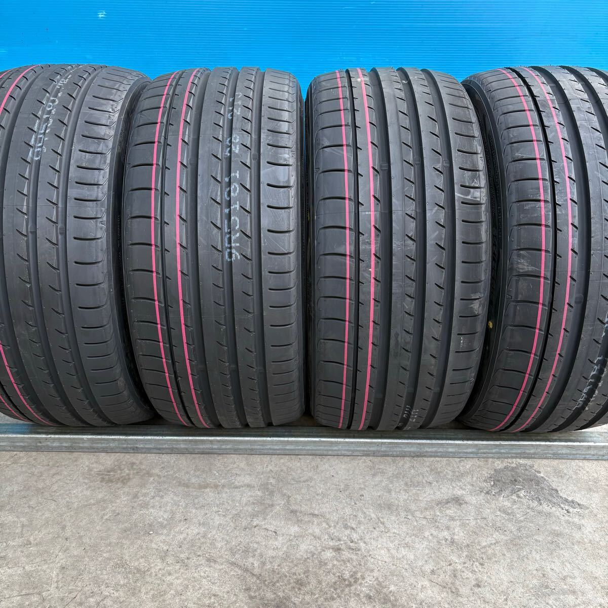 【未使用】245/35R19 YOKOHAMA ADVAN SPORT サマータイヤ 245/35/19 4本 2022年製造の落札情報詳細 - Yahoo!オークション落札価格検索 オークフリー