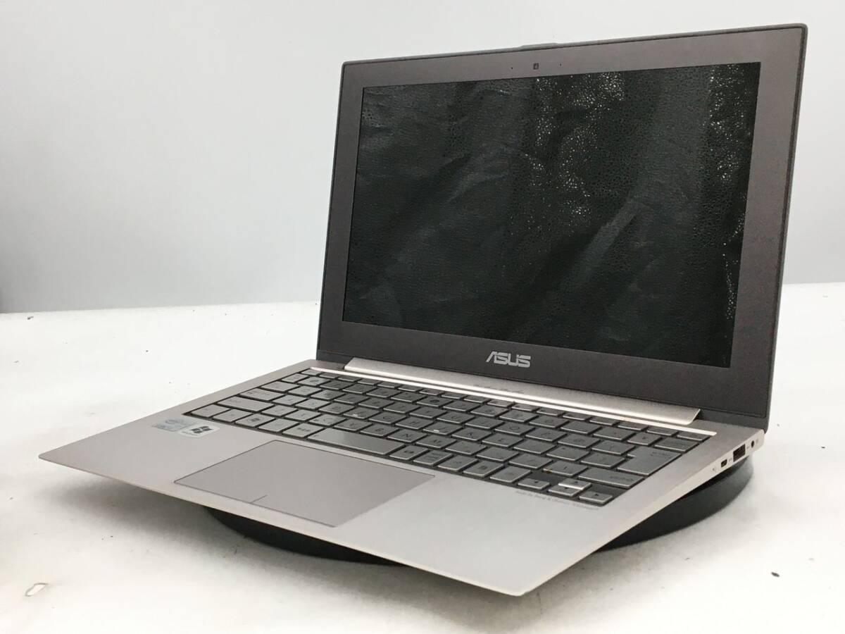 【やや傷や汚れあり】ASUSTeK Computer Inc./ノート/第2世代Core i7/メモリ2GB/2GB/WEBカメラ有/OS無 ...