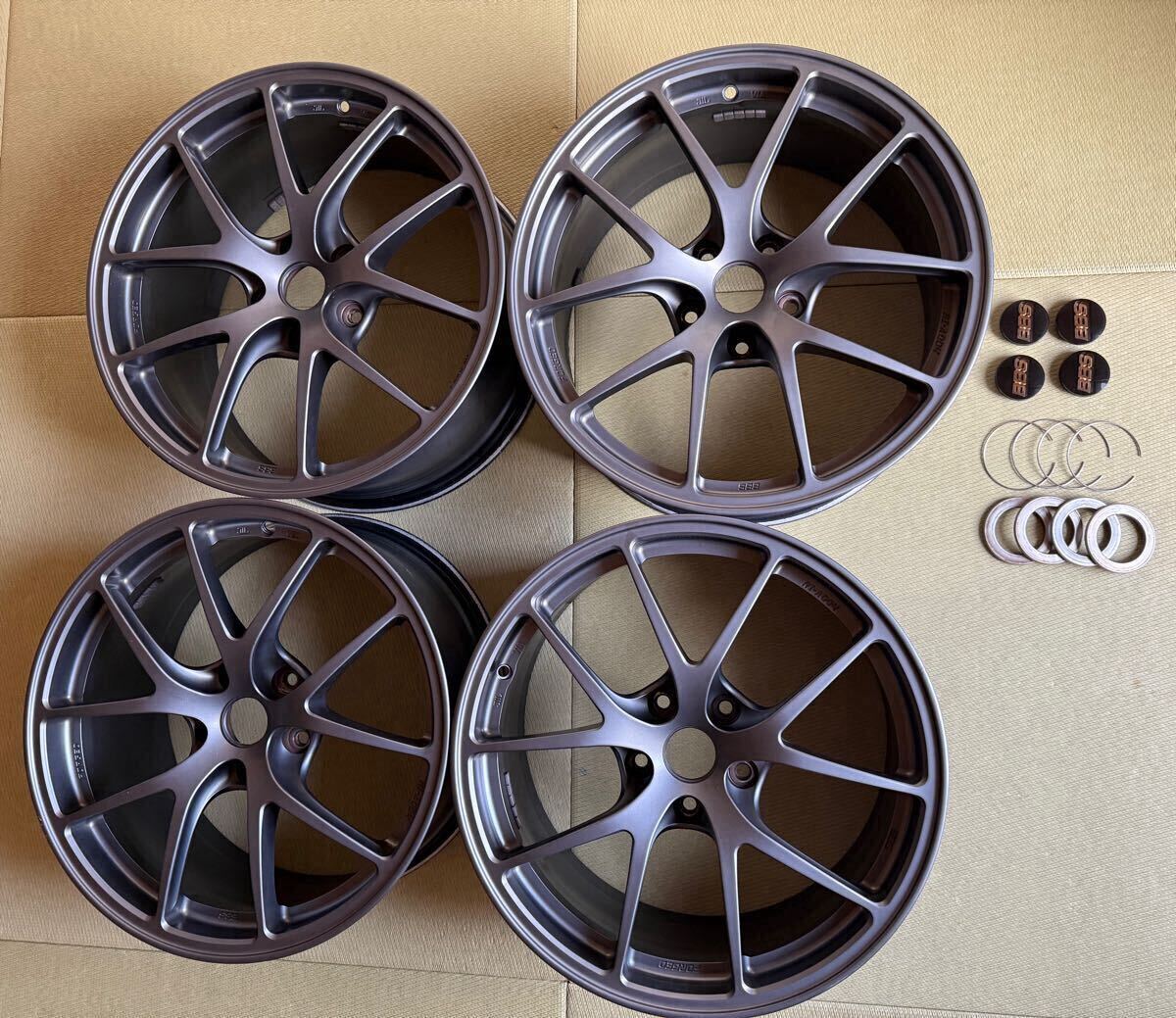 【やや傷や汚れあり】BBS JAPAN RI-A004 18インチ 18x8.5 5H/114.3 INSET:40 マットグレイ/MGR WRX VAB等の落札情報詳細 - Yahoo ...
