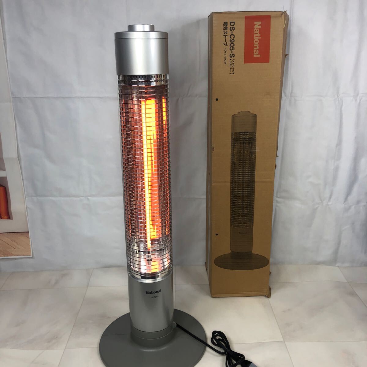 【やや傷や汚れあり】National 電気ストーブ DS-C905 ナショナル 遠赤外線クイックヒーター カーボン採用 100 V 900w ...