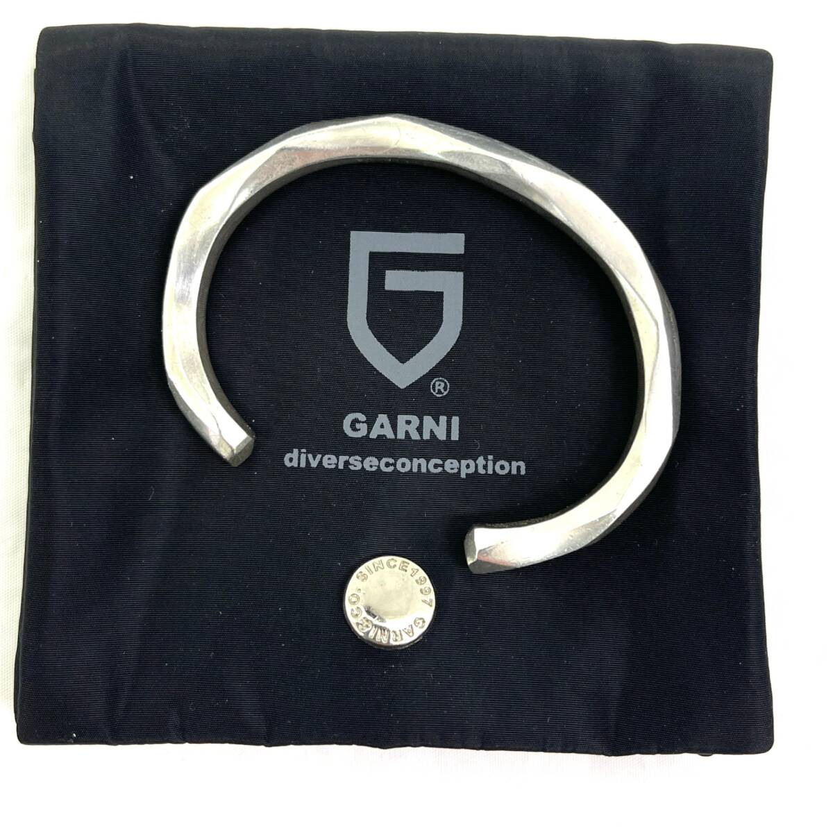 【やや傷や汚れあり】GARNI SILVER バングル 48.15g Sterling Silver ガルニ シルバー SV (SMU7189SM)の落札情報詳細 - Yahoo!オークション ...