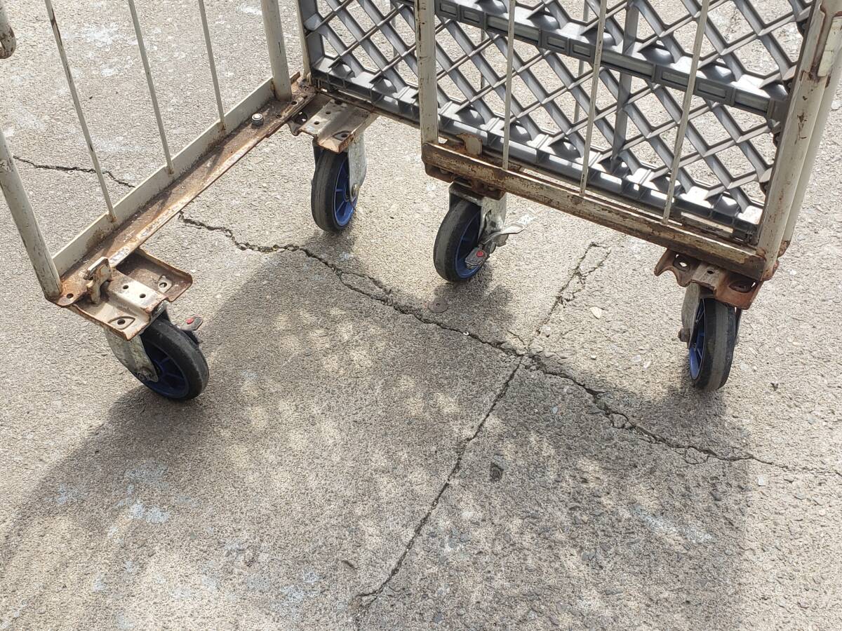 【傷や汚れあり】M1446 ☆営業所まで送料無料☆かご台車 カゴ台車 かご車 ロールボックス 業務用 800mm×600mm×1700mmの ...