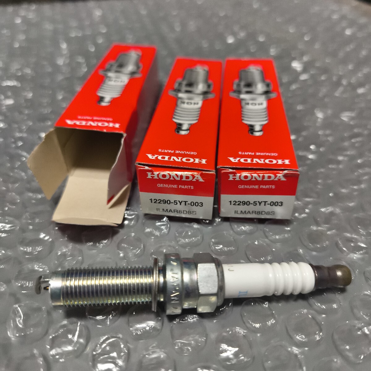 【未使用】【新品 送料無料】ホンダ純正 12290-5YT-003 3本セット イリジウム スパークプラグ N BOX N WGN N ONE ...