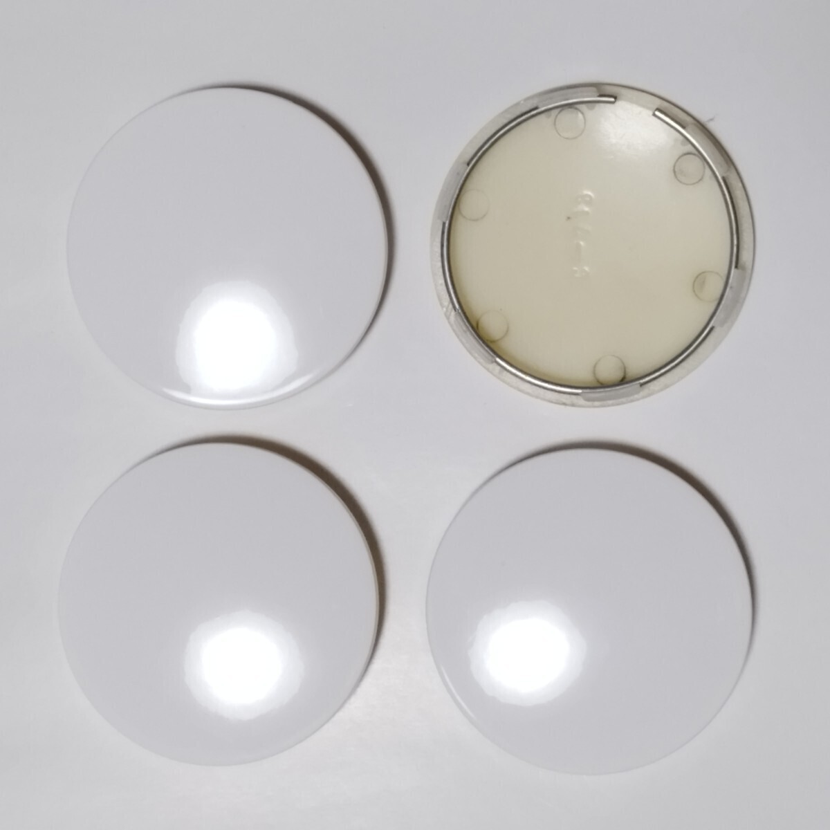 【未使用】【4枚】白ホワイト ホイールキャップ センターキャップ TE37 CE28N RE30 EG6 EF9 DC2 GE8 EP91 ...