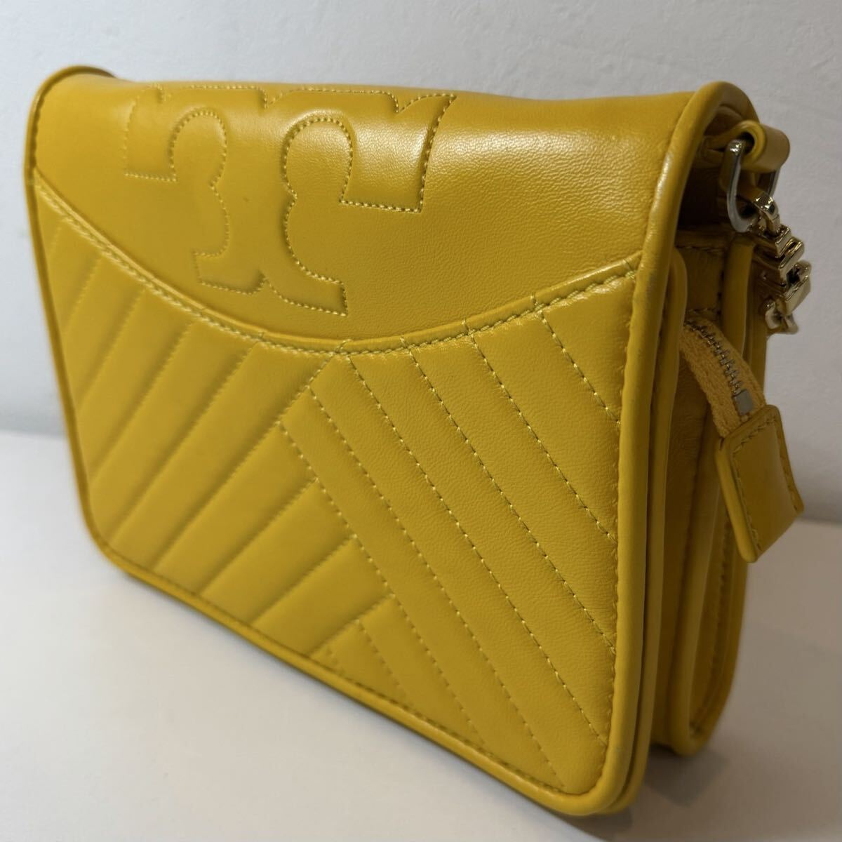 【目立った傷や汚れなし】【1円スタート】Tory Burch Alexa Combo Crossbody トリーバーチ ボディバッグ イエロー ...